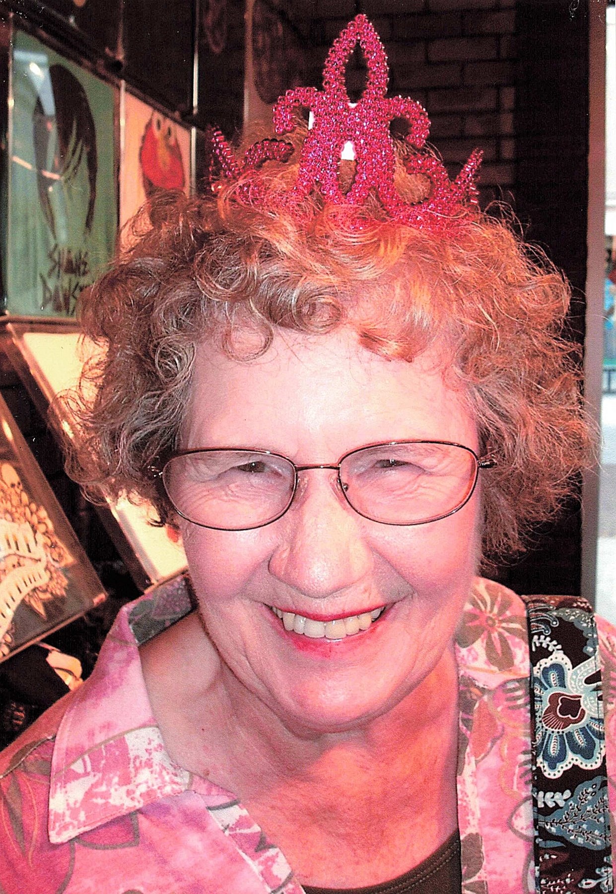 Lea Butler's Instagram, Twitter & Facebook on IDCrawl