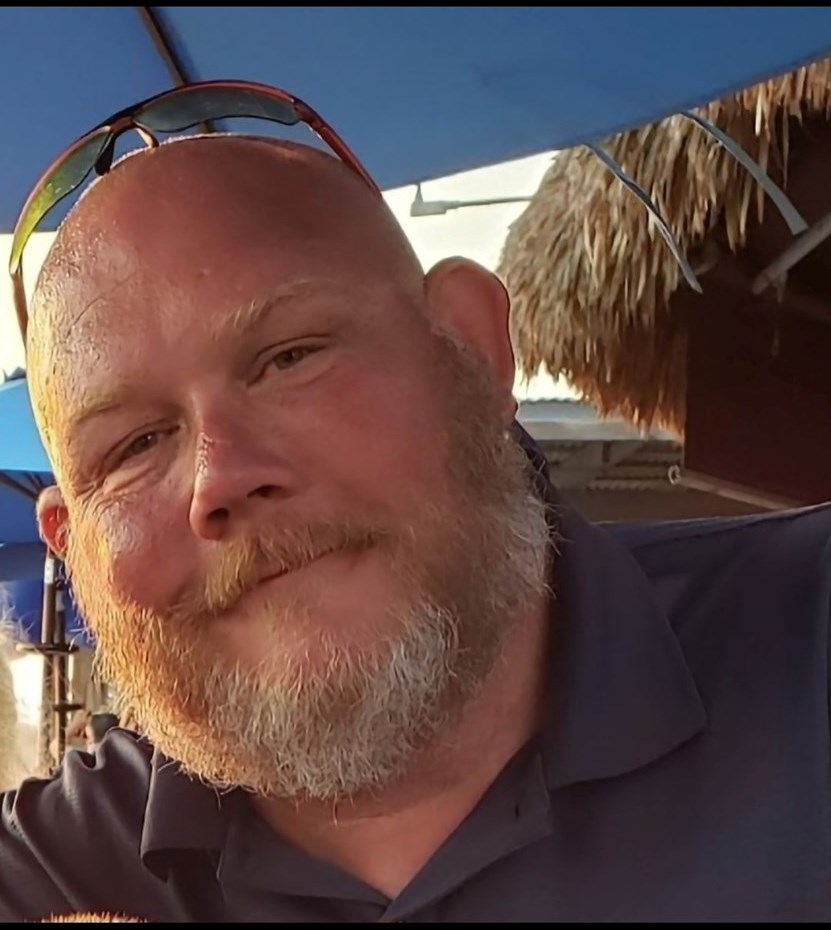 Christopher Carlson's Instagram, Twitter & Facebook on IDCrawl