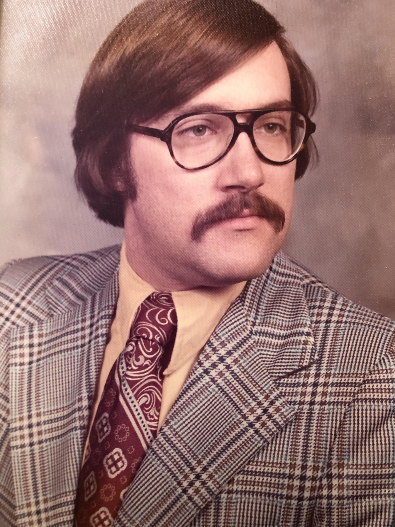 Lawrence Wells's Instagram, Twitter & Facebook on IDCrawl