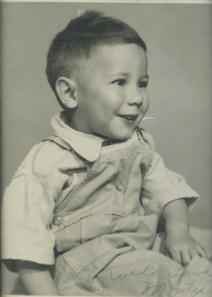 Lisa Rundle's Instagram, Twitter & Facebook on IDCrawl