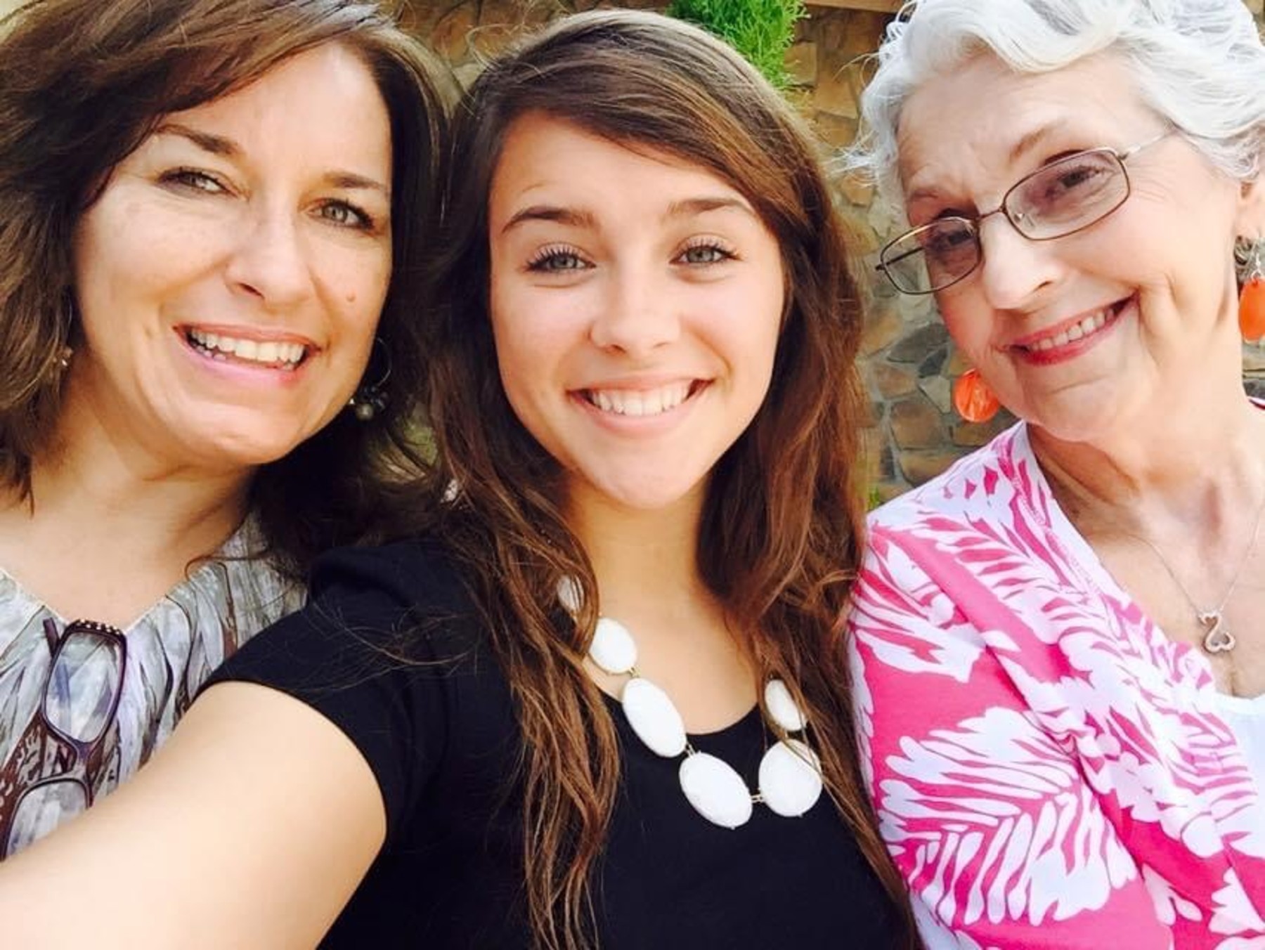 Peggy Mathis's Instagram, Twitter & Facebook on IDCrawl