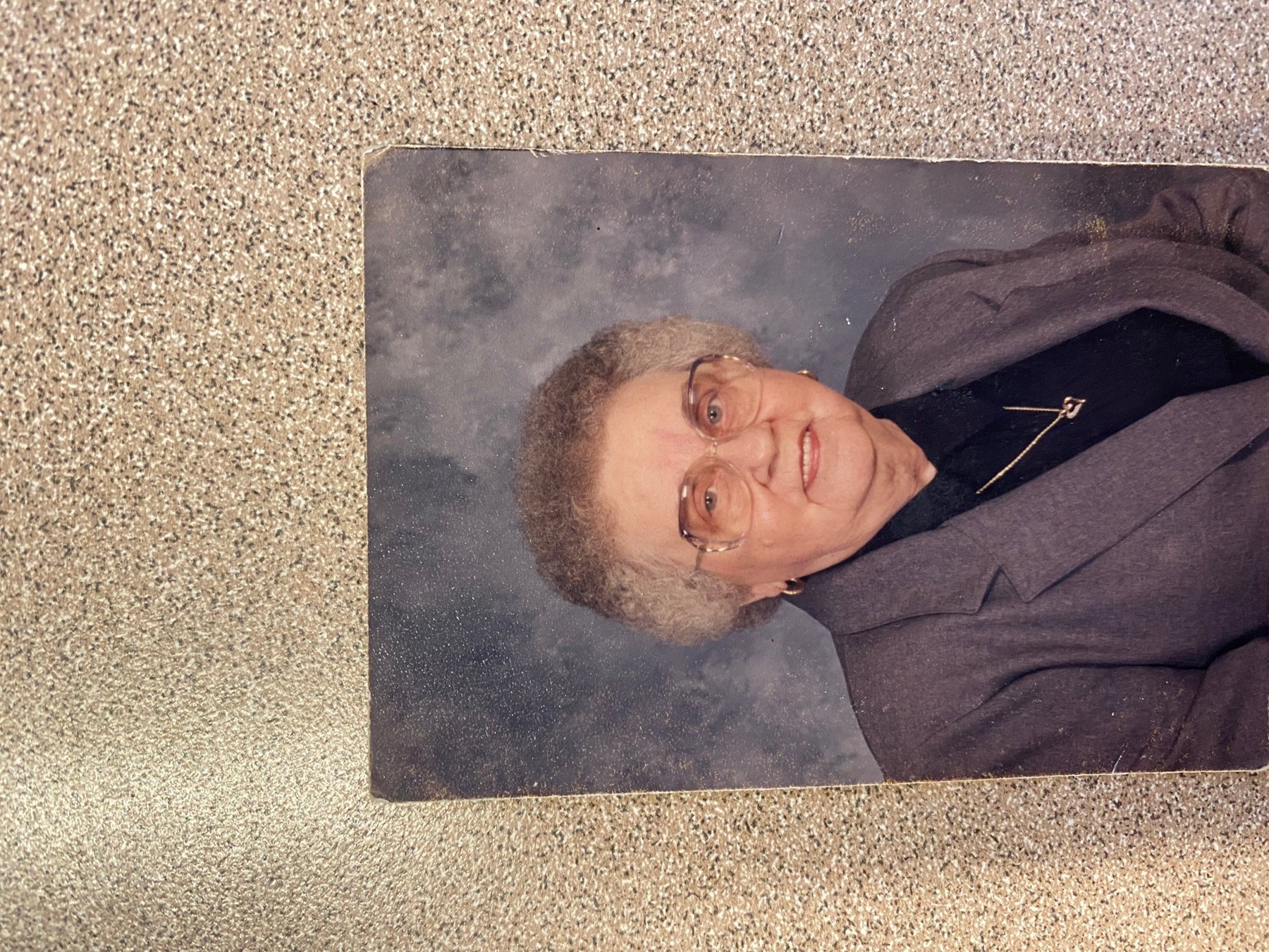 Dorothy Craig Obituary - Pekin, IL