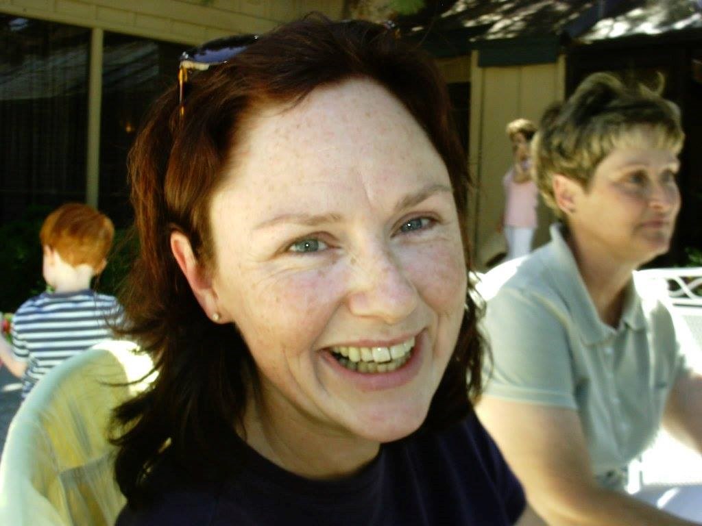 Laura Hull's Instagram, Twitter & Facebook on IDCrawl