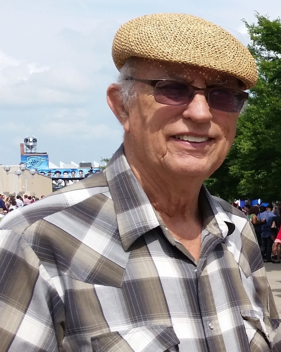 Charles Hunt's Instagram, Twitter & Facebook on IDCrawl