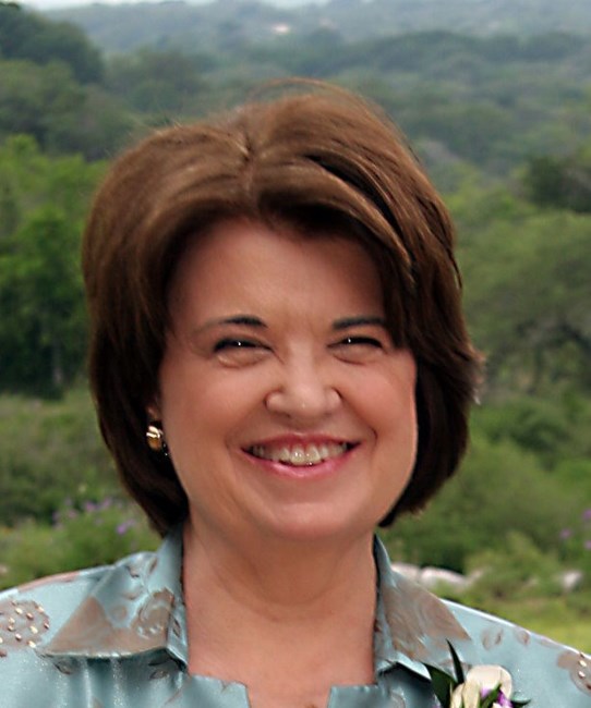 Elizabeth Dupont's Instagram, Twitter & Facebook on IDCrawl