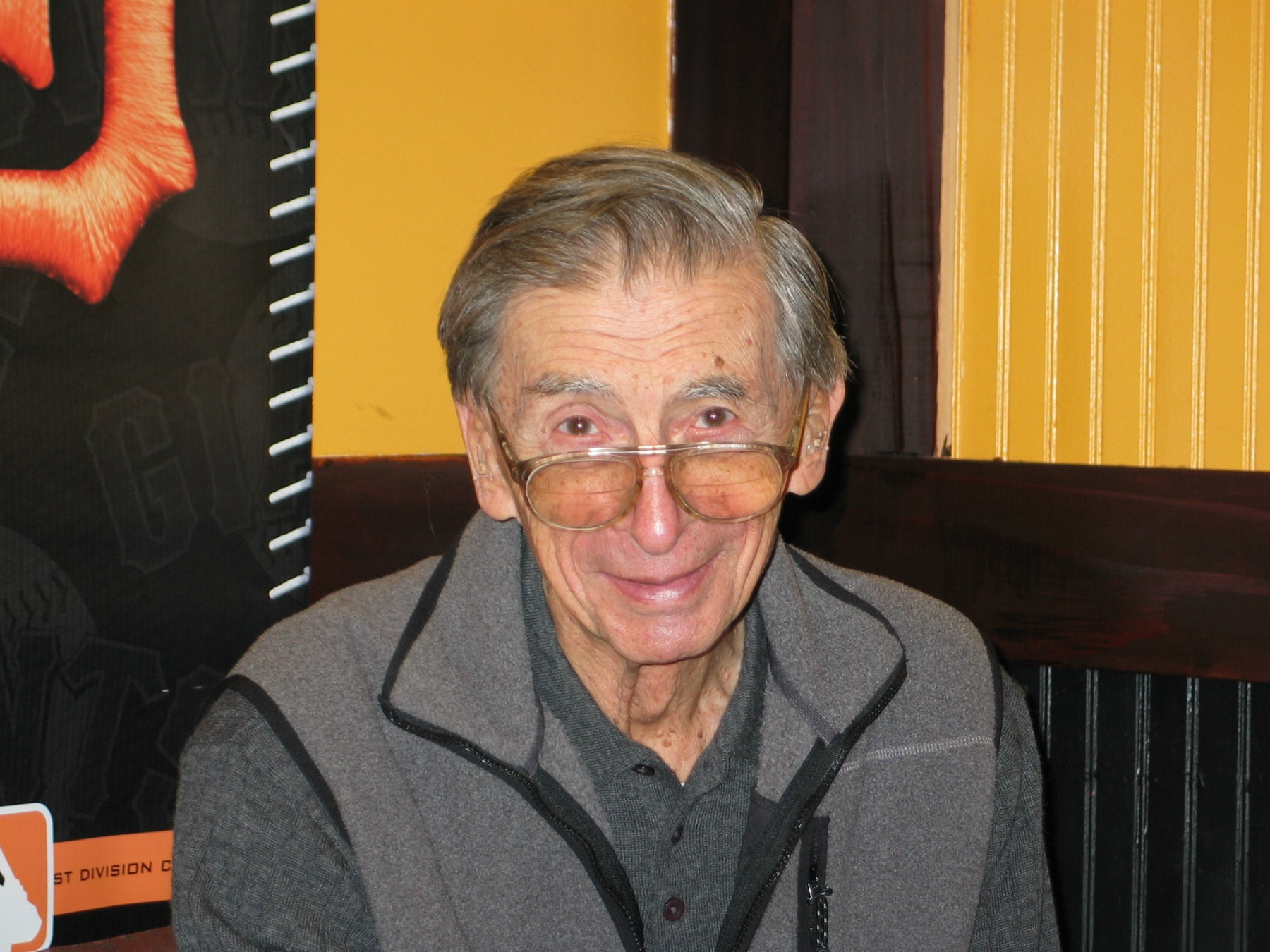 Murray Bernstein Obituary - Mission Hills, CA