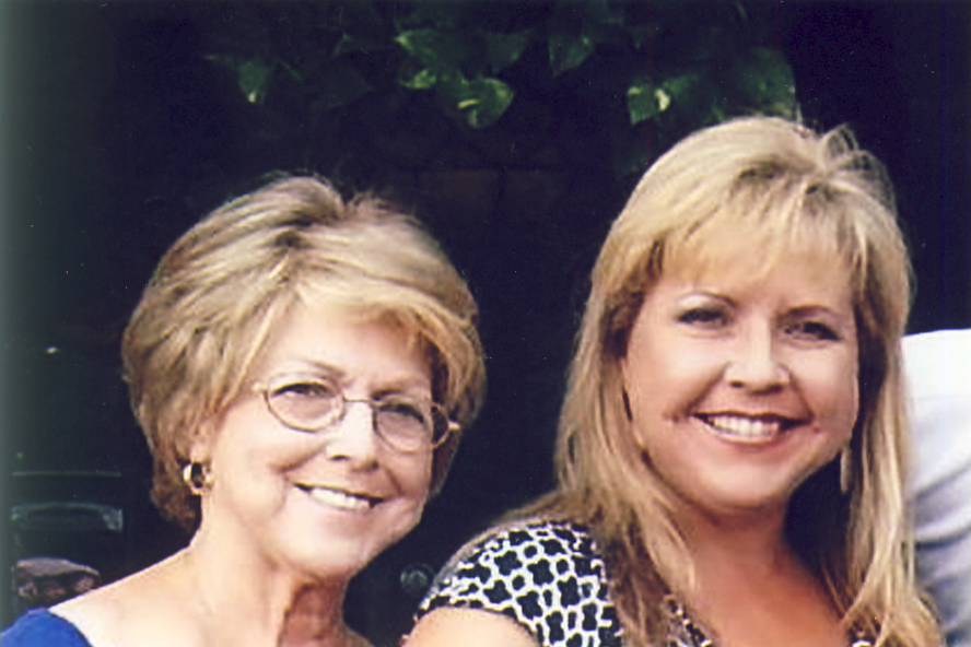 Laura Pate's Instagram, Twitter & Facebook on IDCrawl