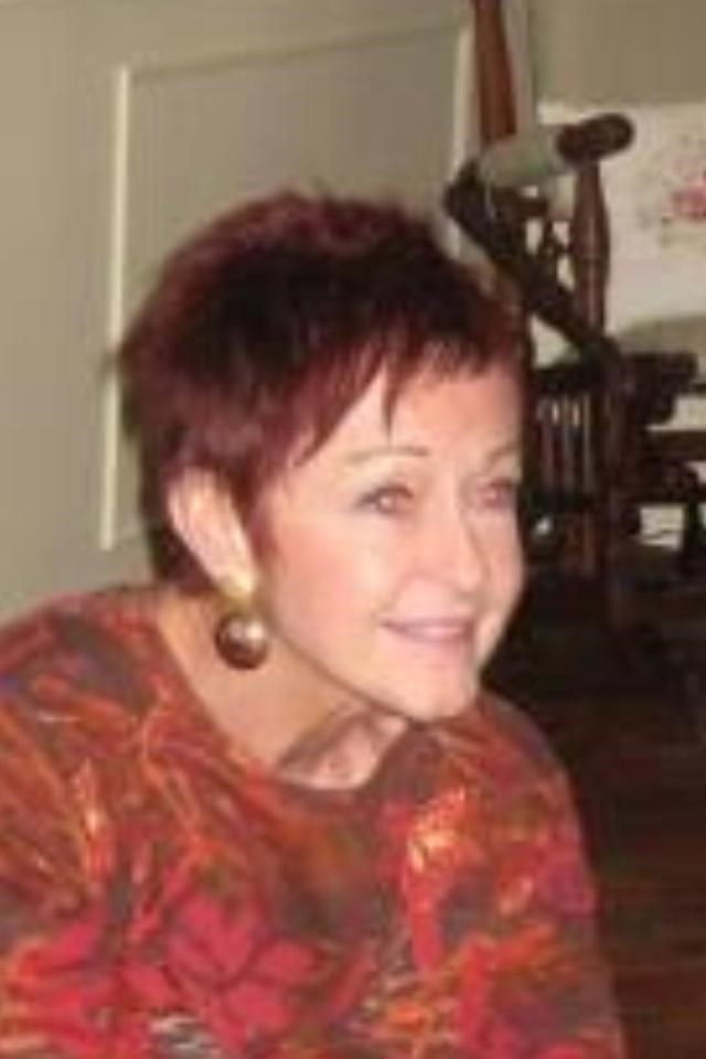 Audrey Collier's Instagram, Twitter & Facebook on IDCrawl