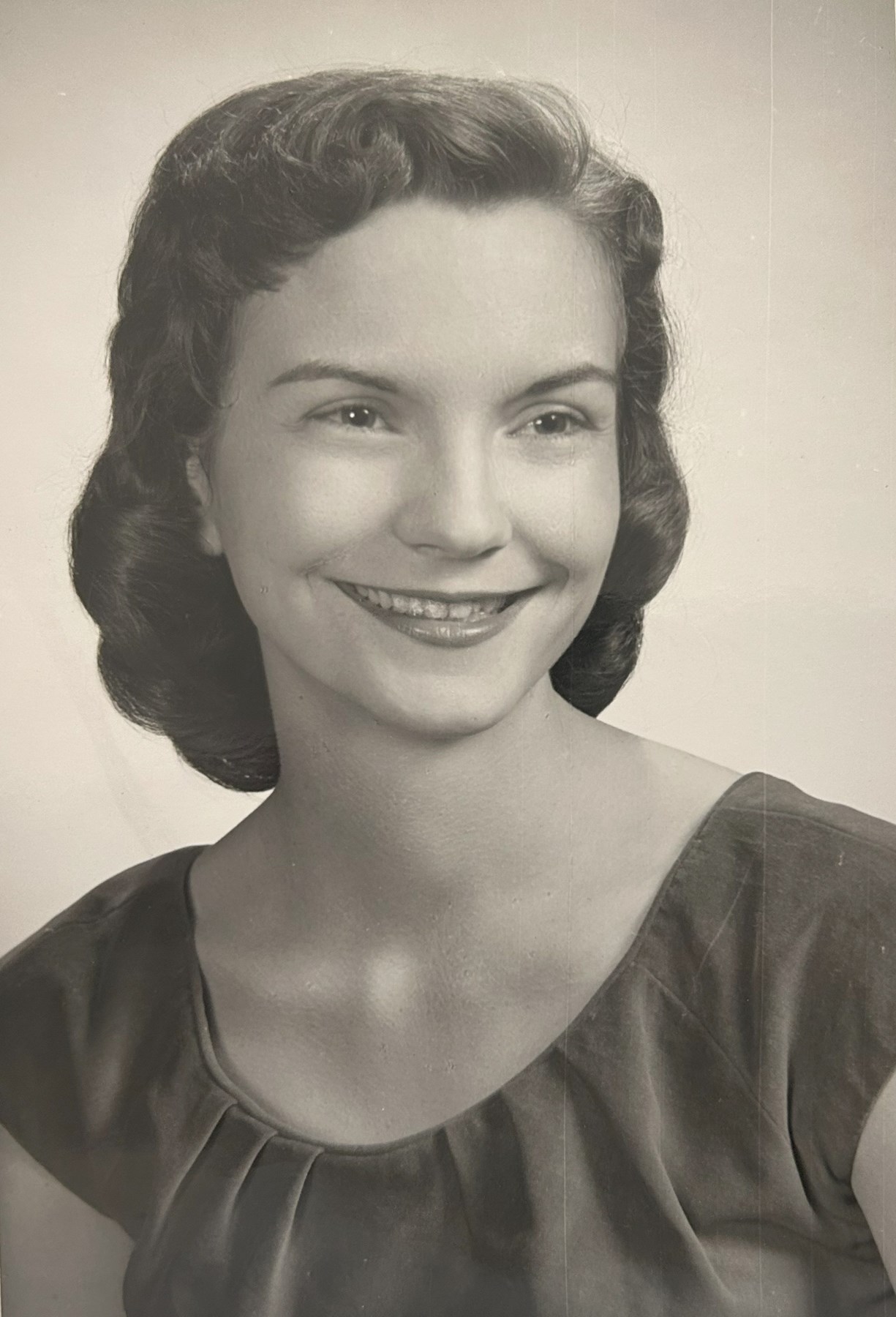 Nellie Olwine Obituary - Grand Junction, CO