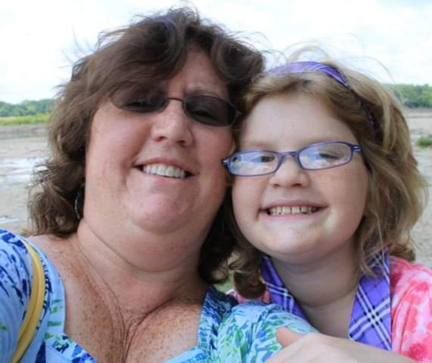 Angela Krueger's Instagram, Twitter & Facebook on IDCrawl