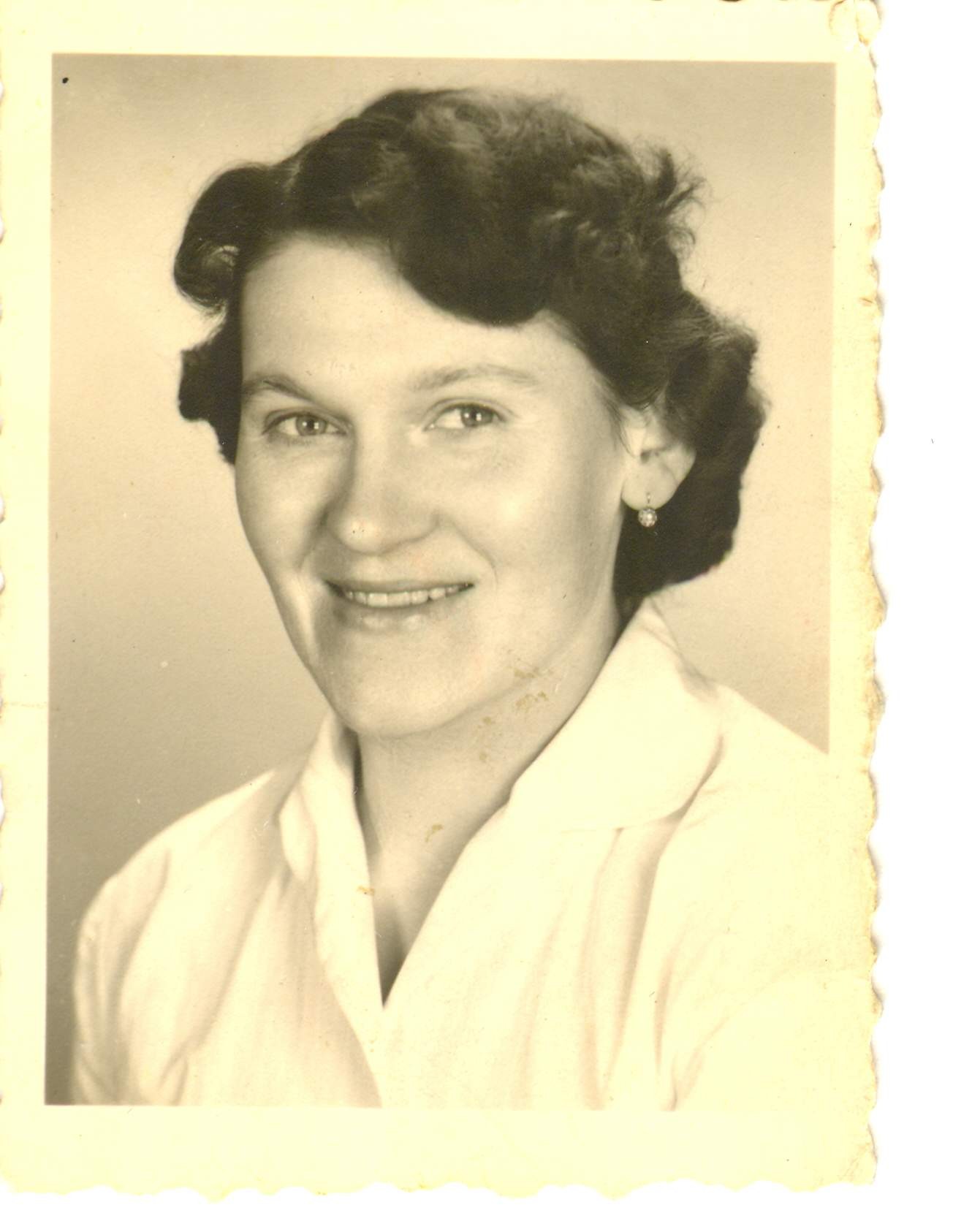 Dora Kopanka Obituary - Hamilton, ON