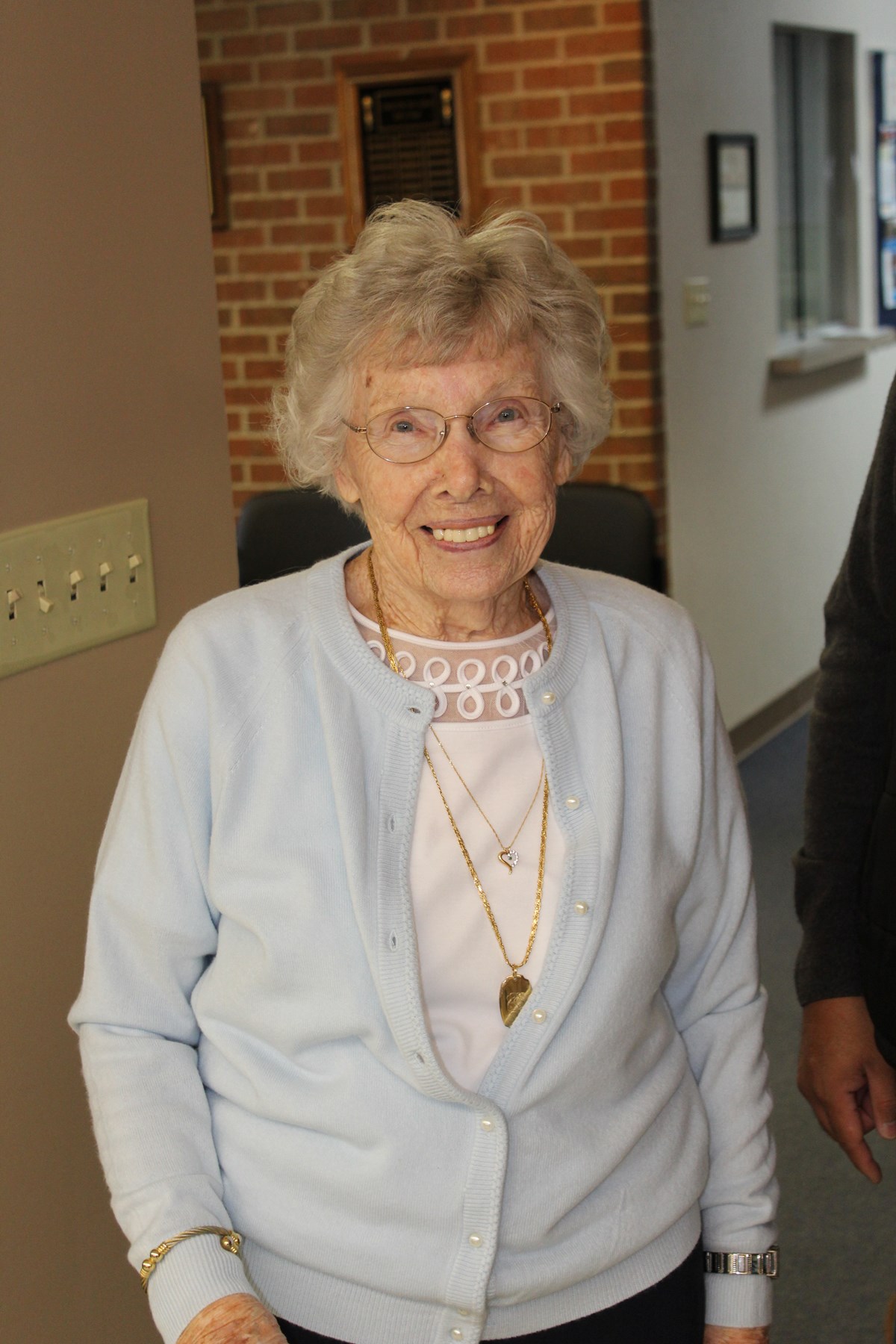 Esther Davis Obituary - Circleville, OH