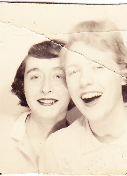 Jennifer Litz's Instagram, Twitter & Facebook on IDCrawl