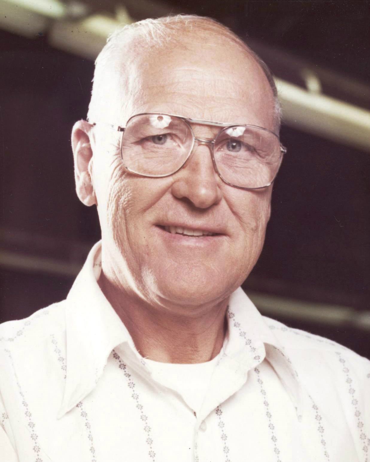 Guy Ross Edwards Obituary - Newhall, CA