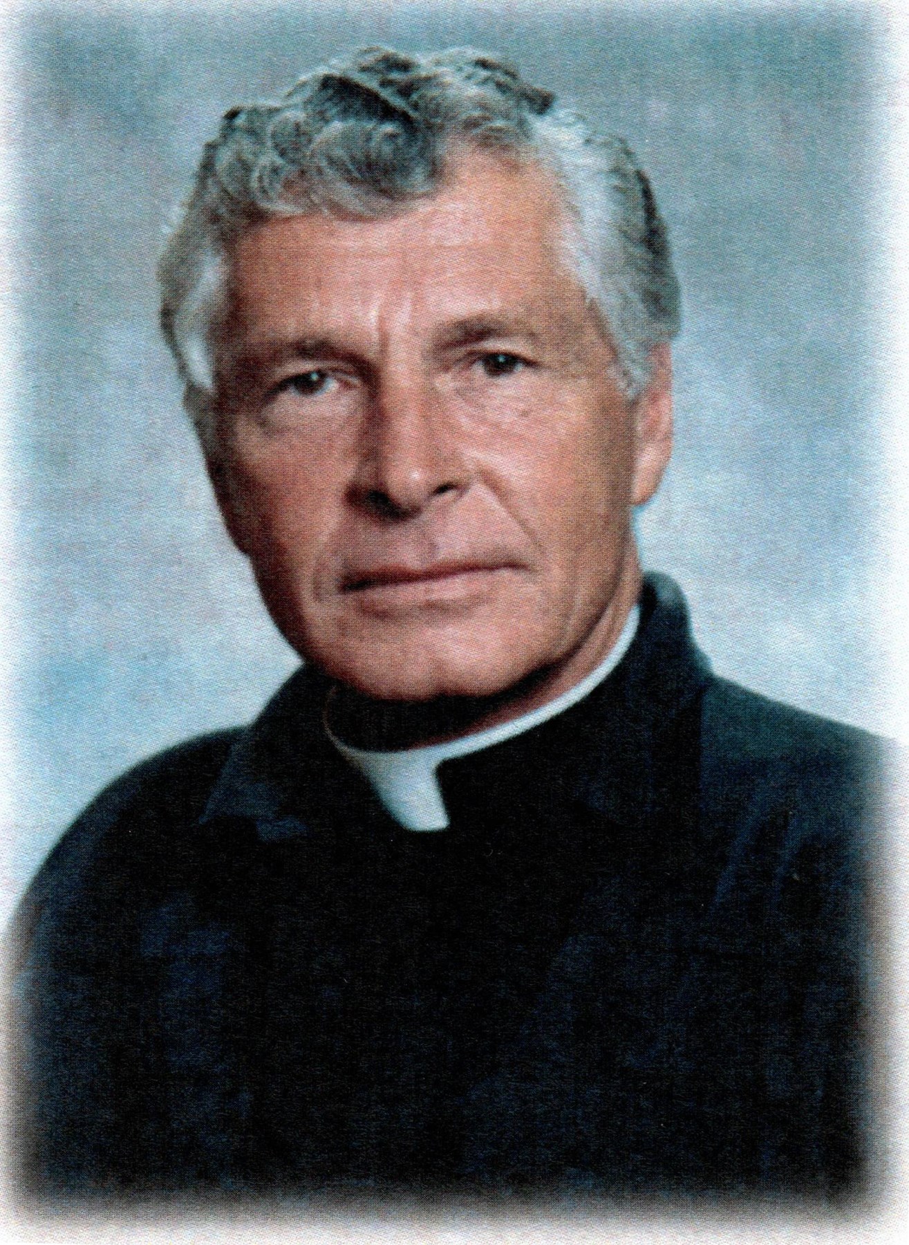 Francis Devine's Instagram, Twitter & Facebook on IDCrawl